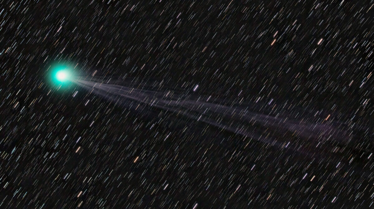 Comet Lovejoy – DeepSkyObjects.com